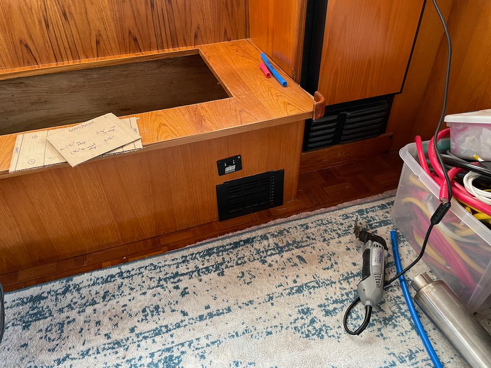 Hurricane Chinook hydronic heating system