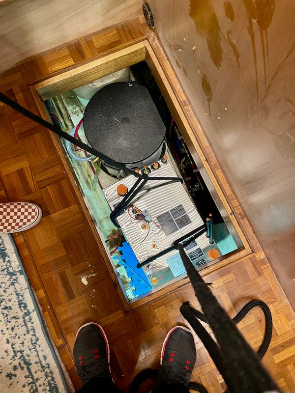 Hurricane Chinook hydronic heating system