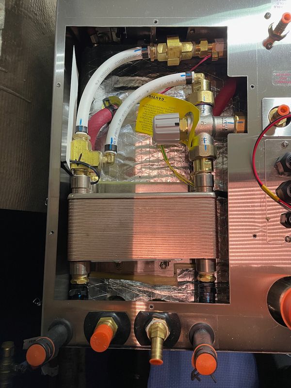 Hurricane Chinook hydronic heating system